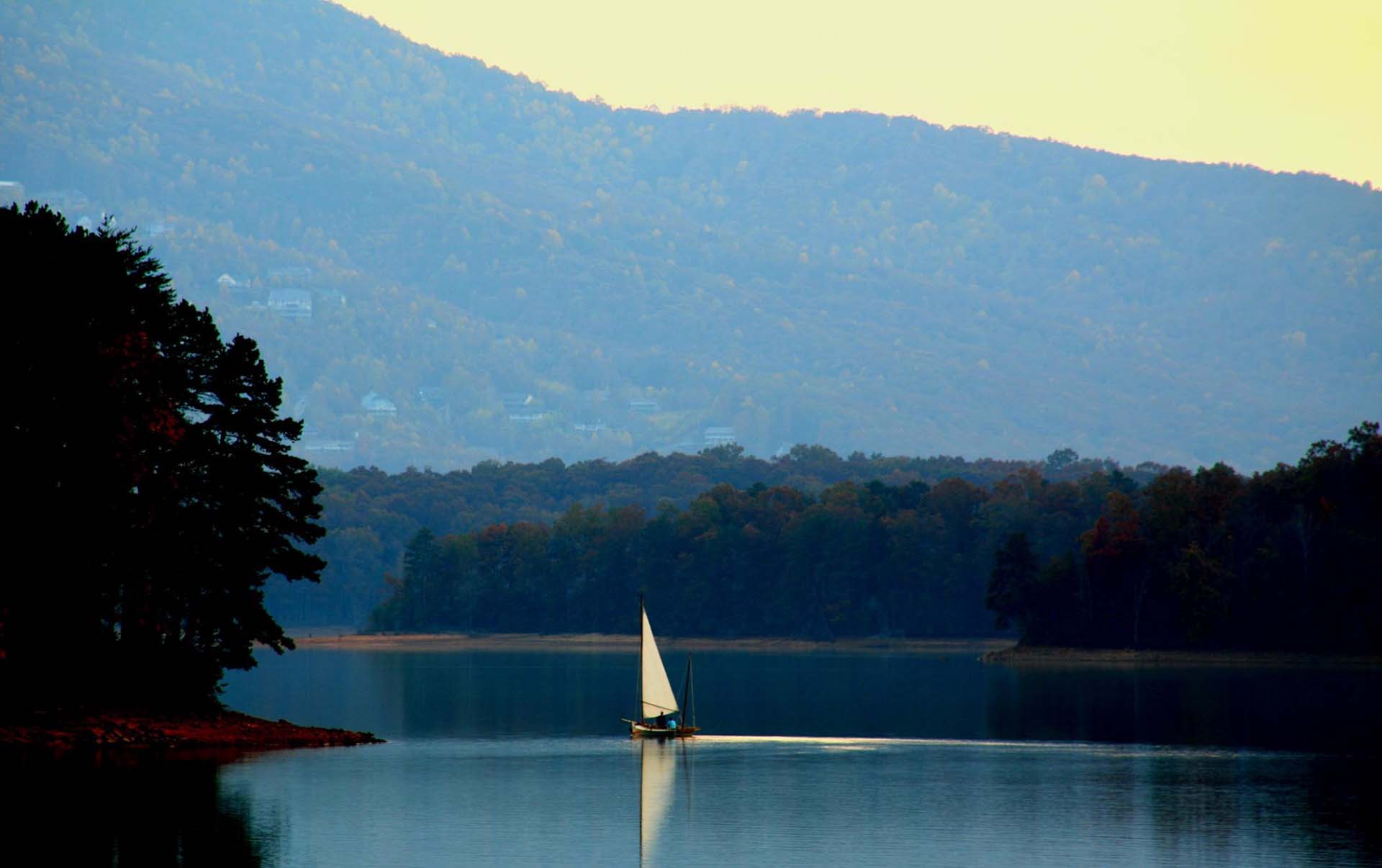 Lake Chatuge - Chatuge Home Concierge