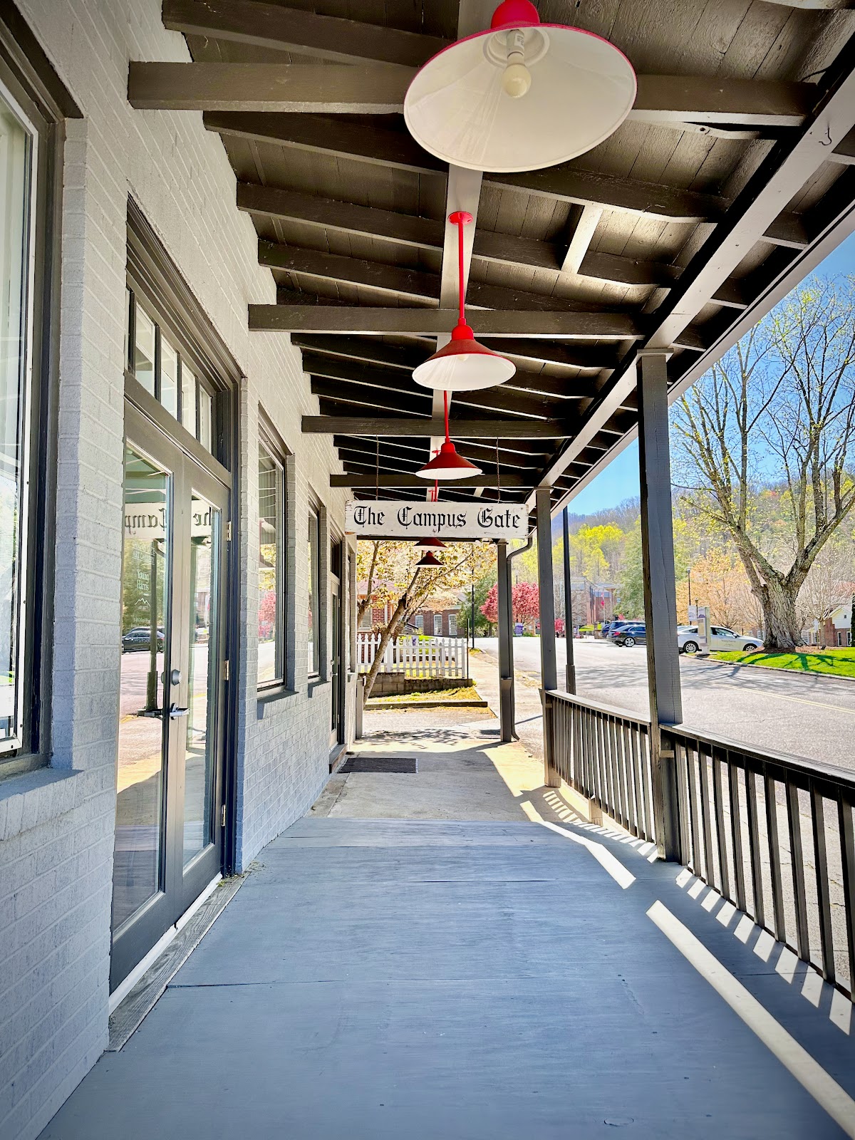 Campus Gate Art Gallery - Chatuge Home Concierge